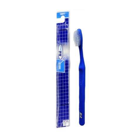 Tek Pro Angled Soft Tooth Brush - Green in bd;